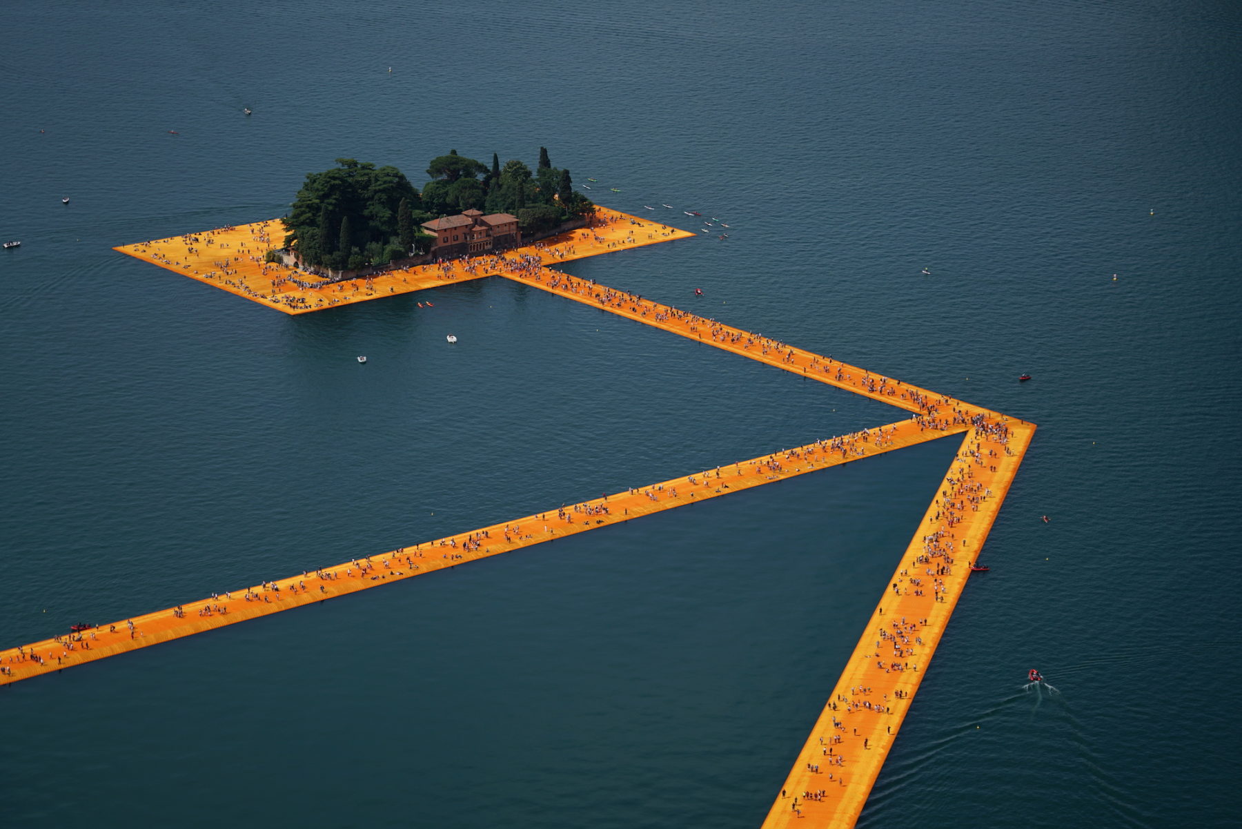 Giant floating piers on Italian lake, by Christo - Most Beautiful Spots